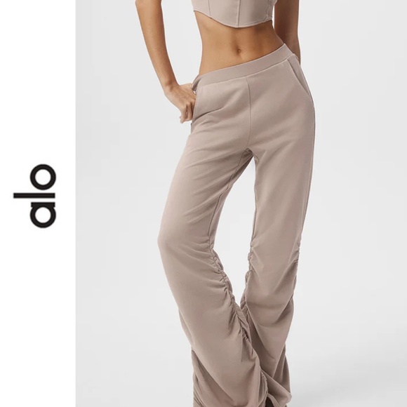 ALO Yoga | Pants & Jumpsuits | Alo Yoga Taupe Tan Ruched Soft Sculpt ...